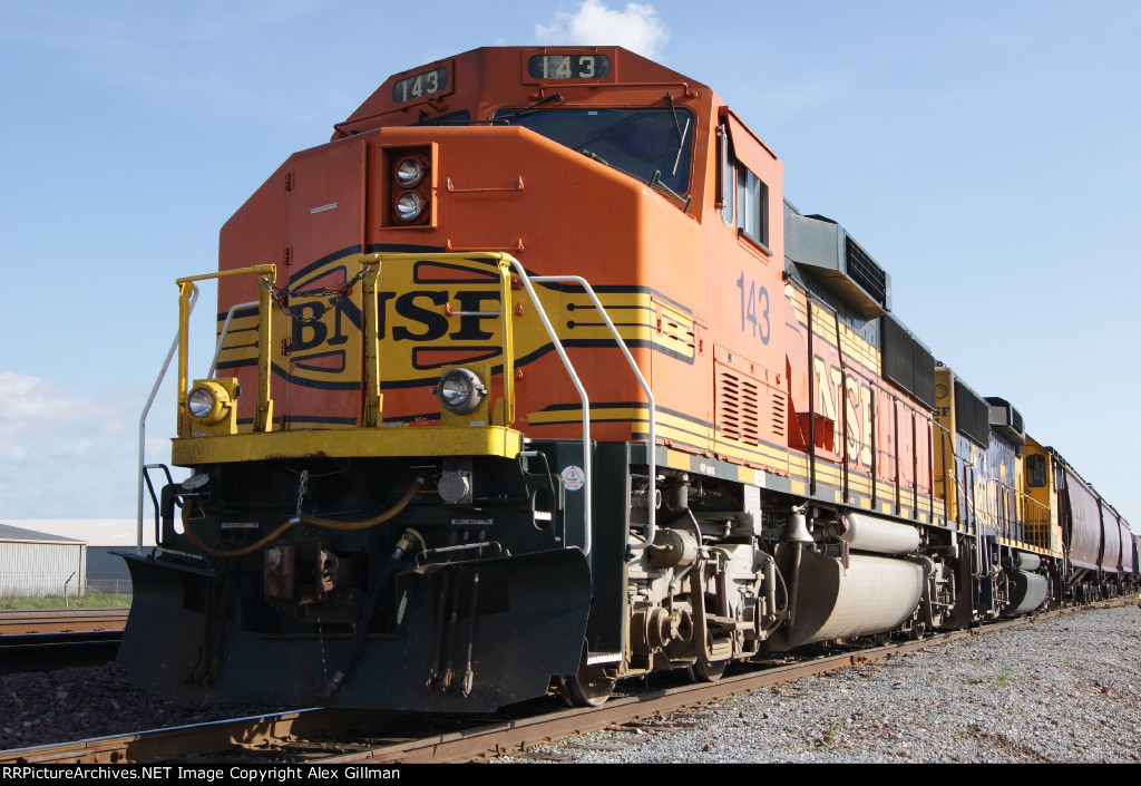 BNSF 143 West